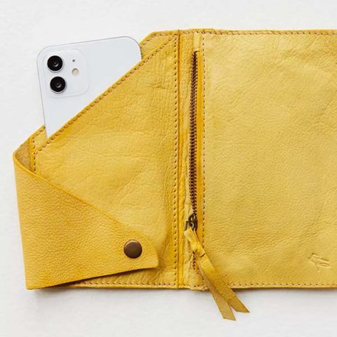 Bold Buys - Banyan Bridges